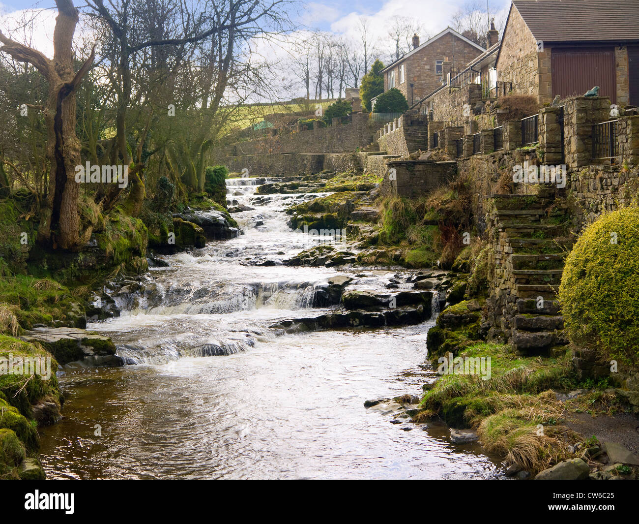 Yorkshire hawes waterfall river ure hi-res stock photography and images ...