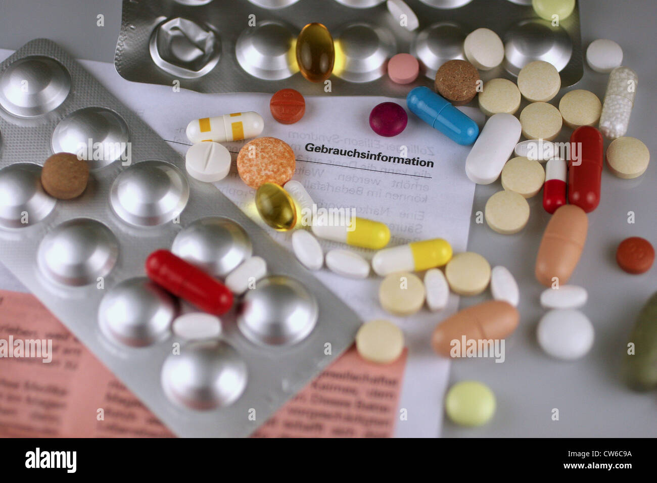 Drug package insert hi-res stock photography and images - Alamy