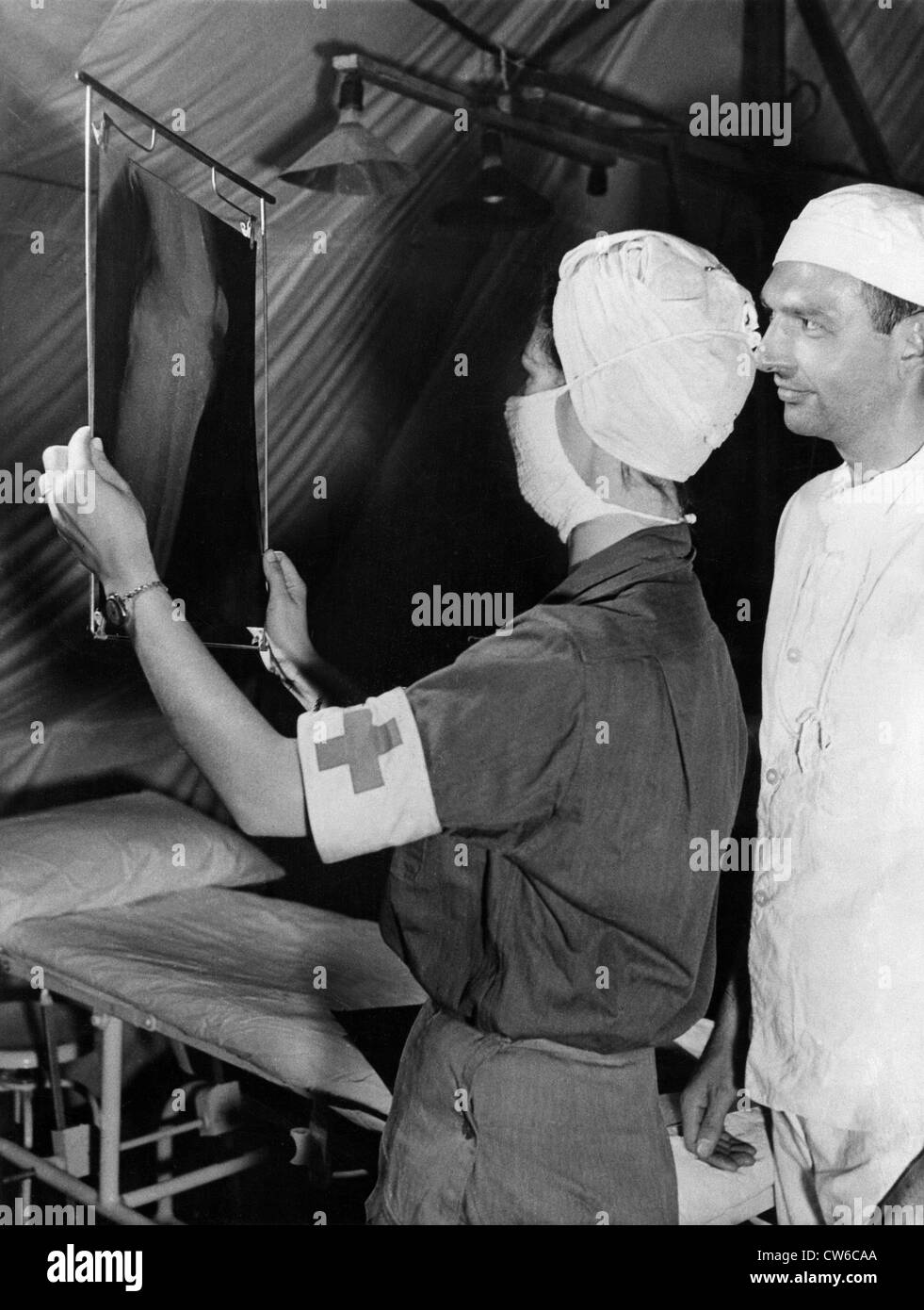 U.S. evacuation hospital in Normandy, summer 1944 Stock Photo - Alamy