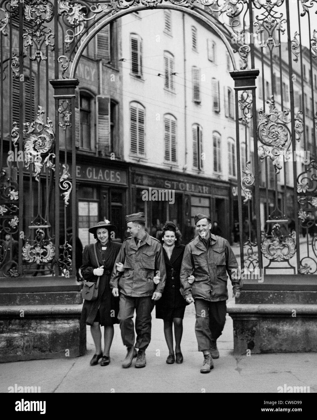 Two GI's in Nancy (France) February 16, 1945 Stock Photo - Alamy
