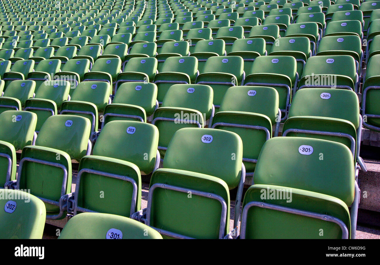 Standard seating hi-res stock photography and images - Alamy