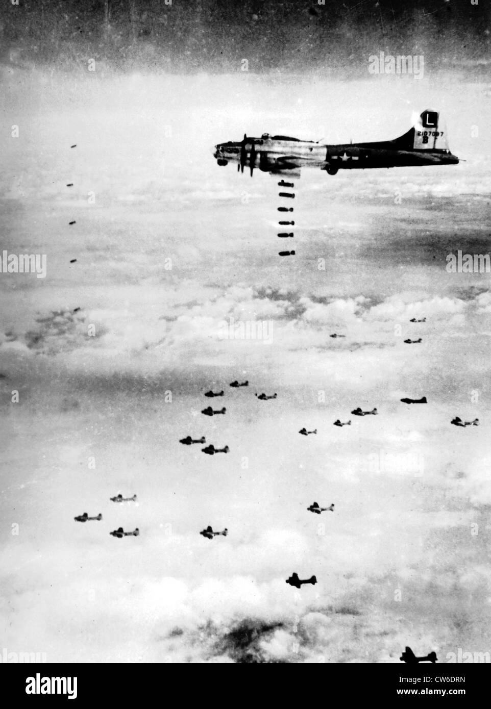Aerial Bombs Stock Photos & Aerial Bombs Stock Images - Alamy