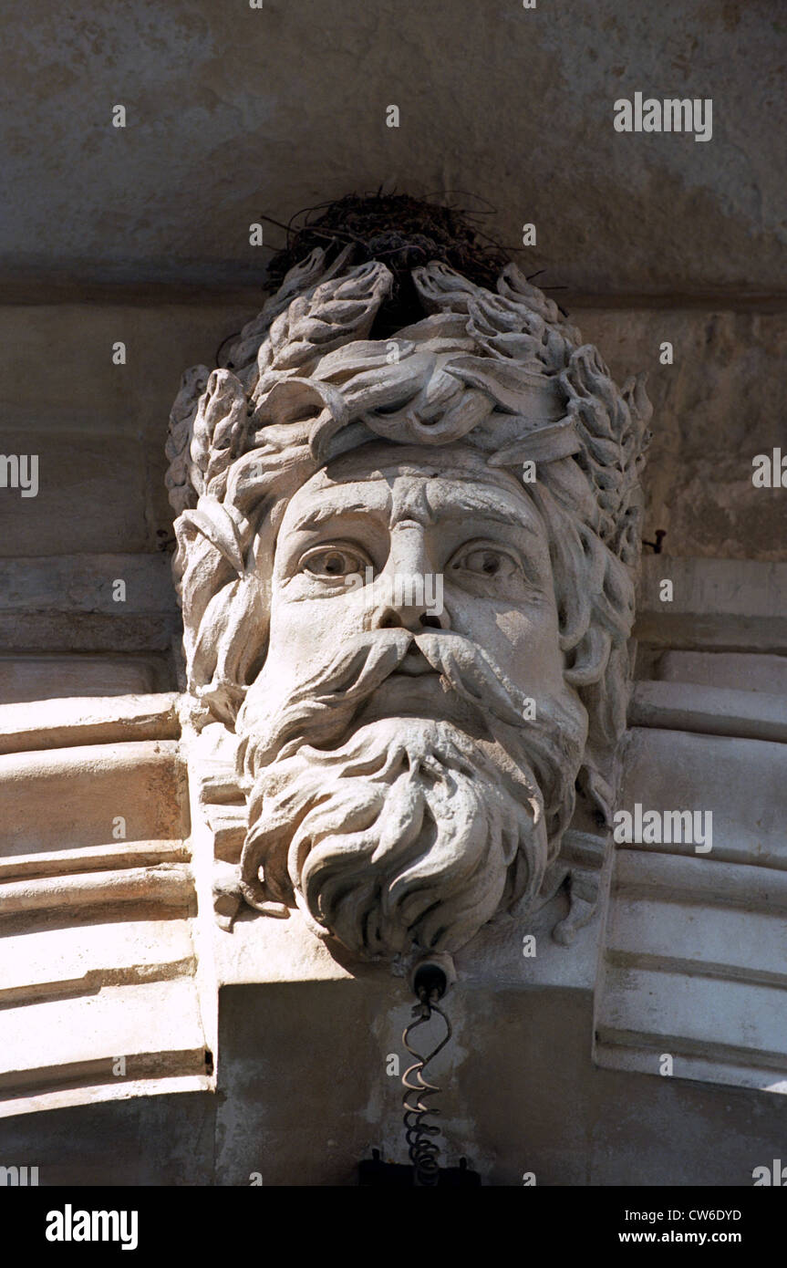 Statue over a window of the National Bank of Romania in Bucharest Stock ...