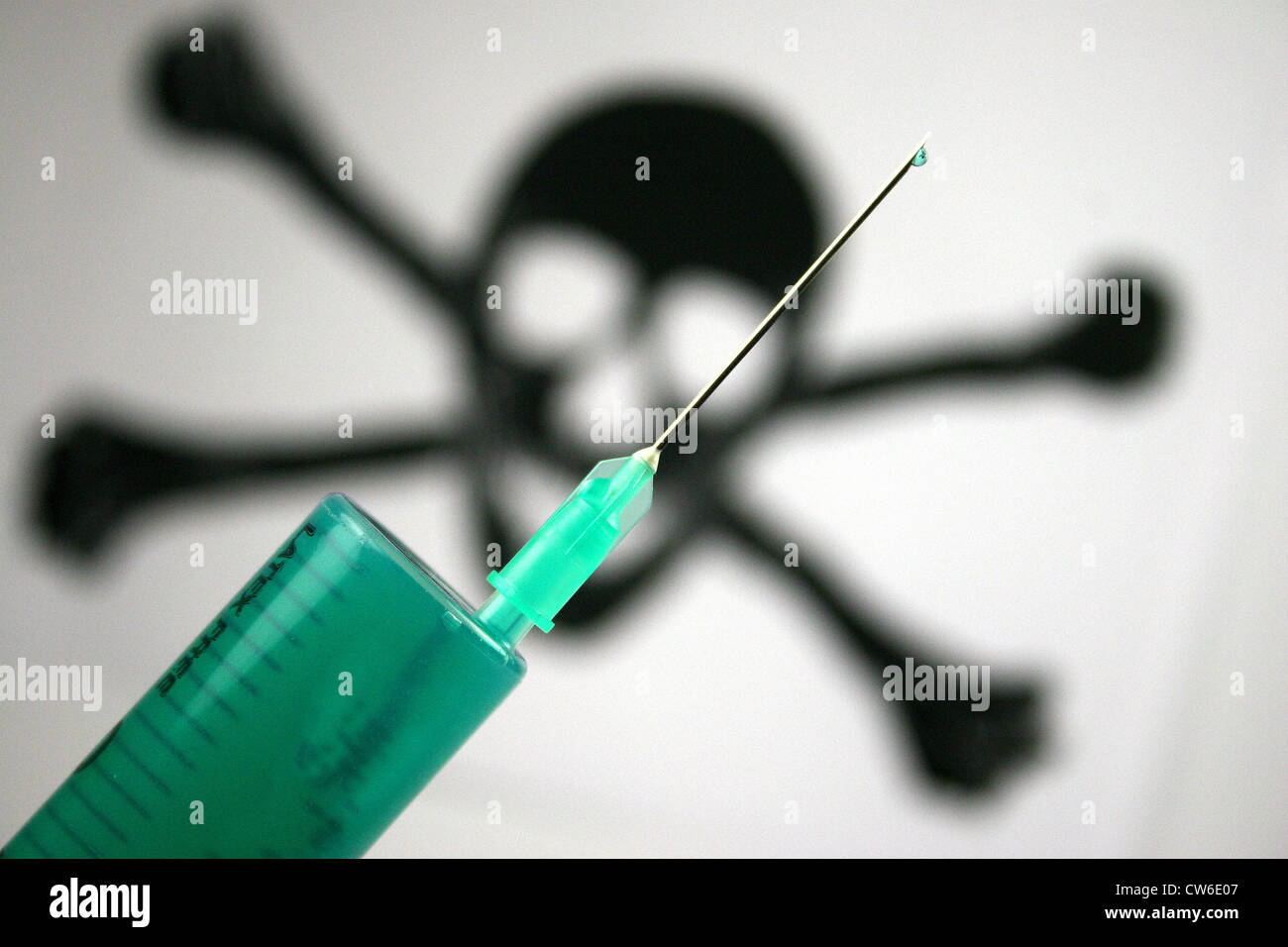 Hypodermic needle execution hi-res stock photography and images - Alamy