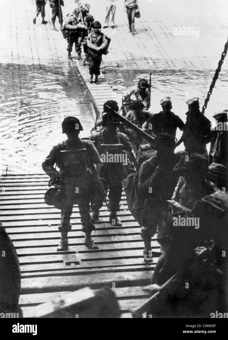 June loading Black and White Stock Photos & Images - Alamy