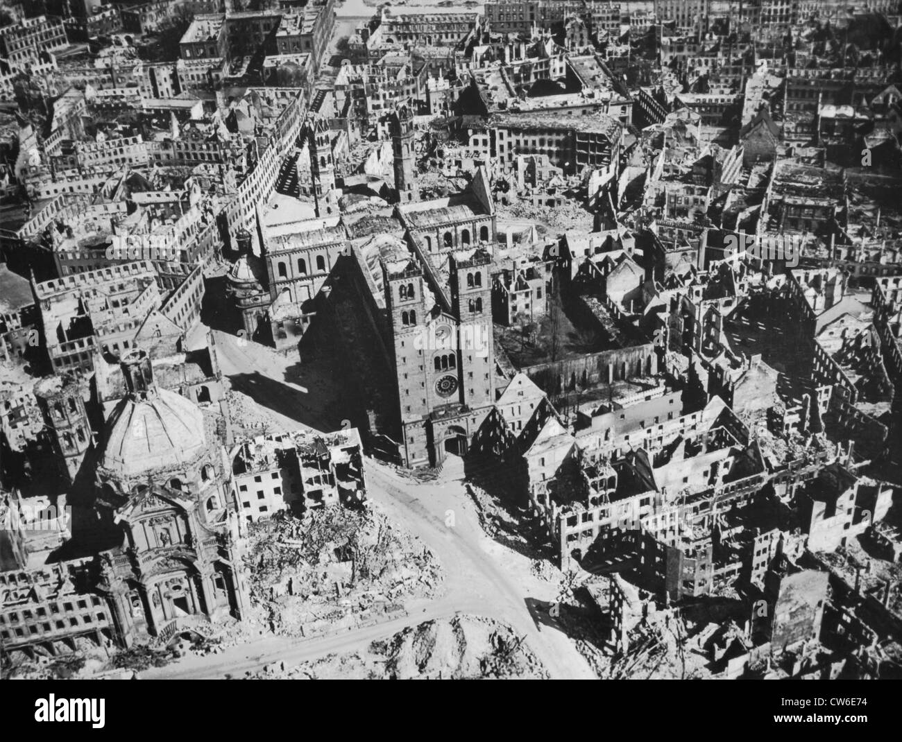 Aerial photo of Wurzburg, April 5, 1945 Stock Photo - Alamy