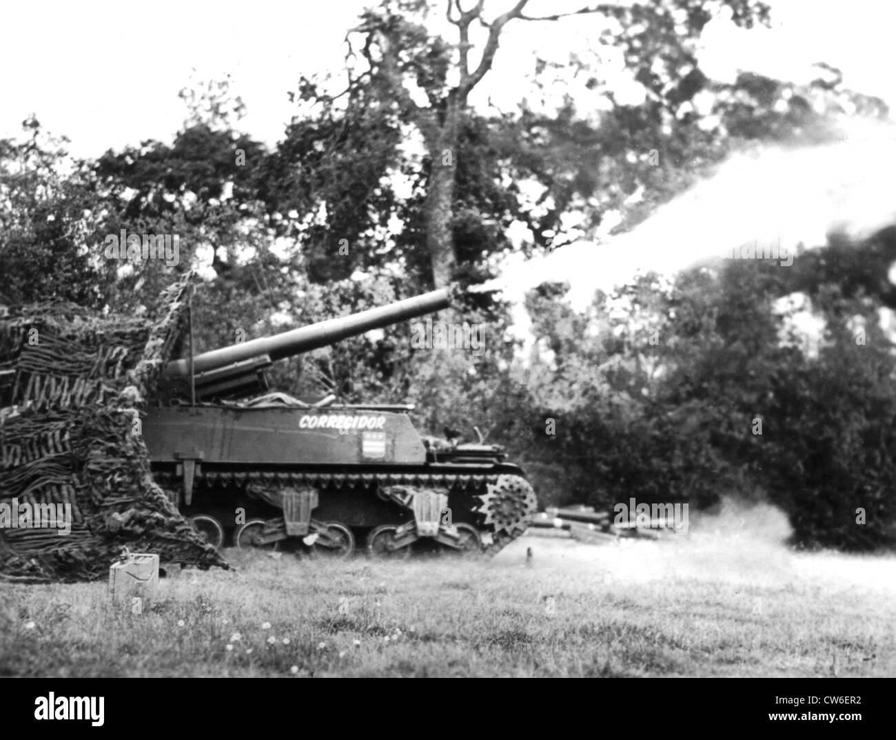 July 1944 hi-res stock photography and images - Alamy