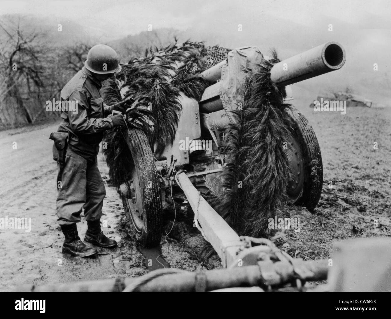 German artillery 1944 hi-res stock photography and images - Alamy