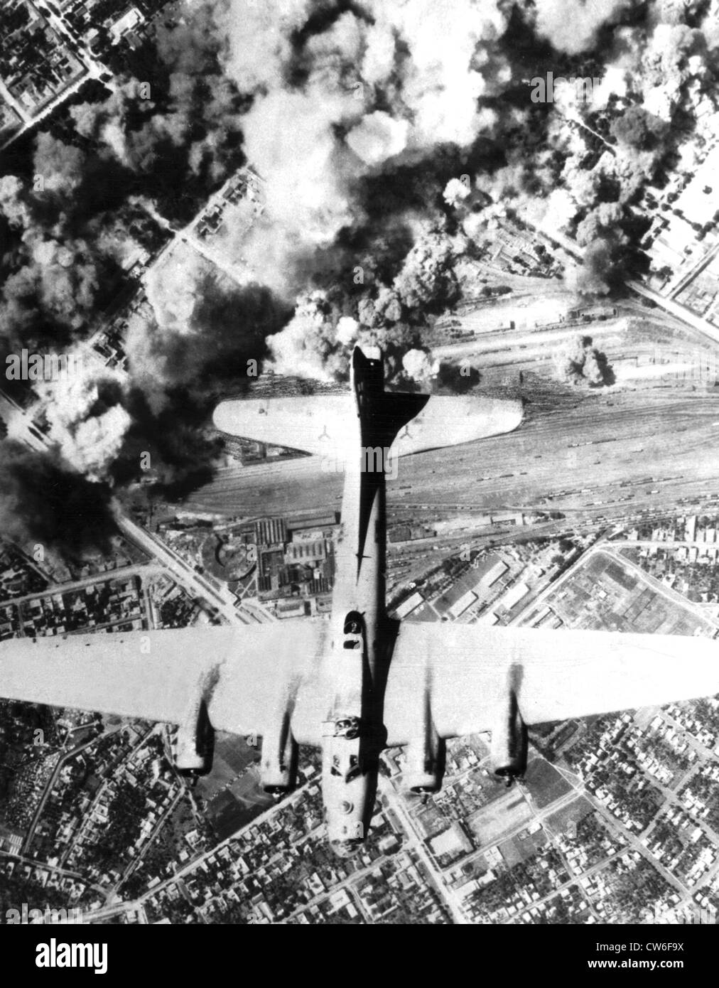 Flying Fortresses High Resolution Stock Photography and Images - Alamy