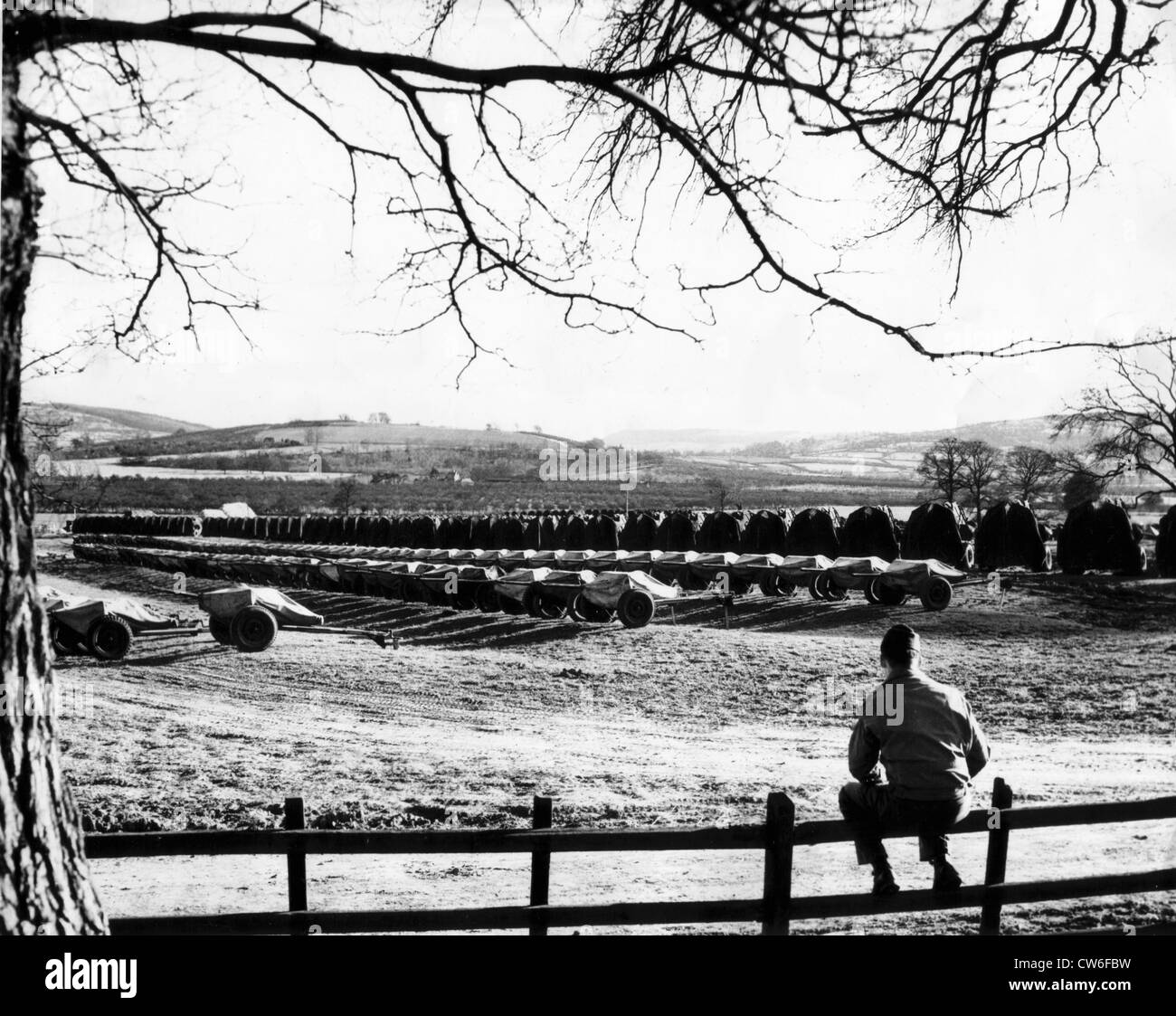 1944 in england hi-res stock photography and images - Alamy