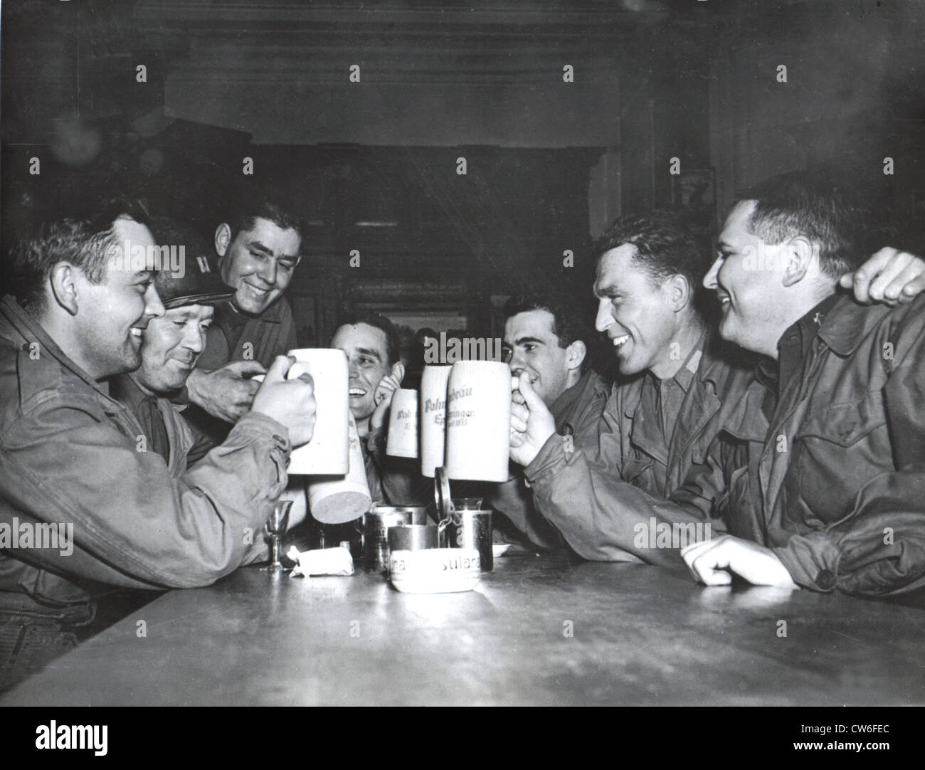 American soldiers 1945 germany hi-res stock photography and images - Alamy