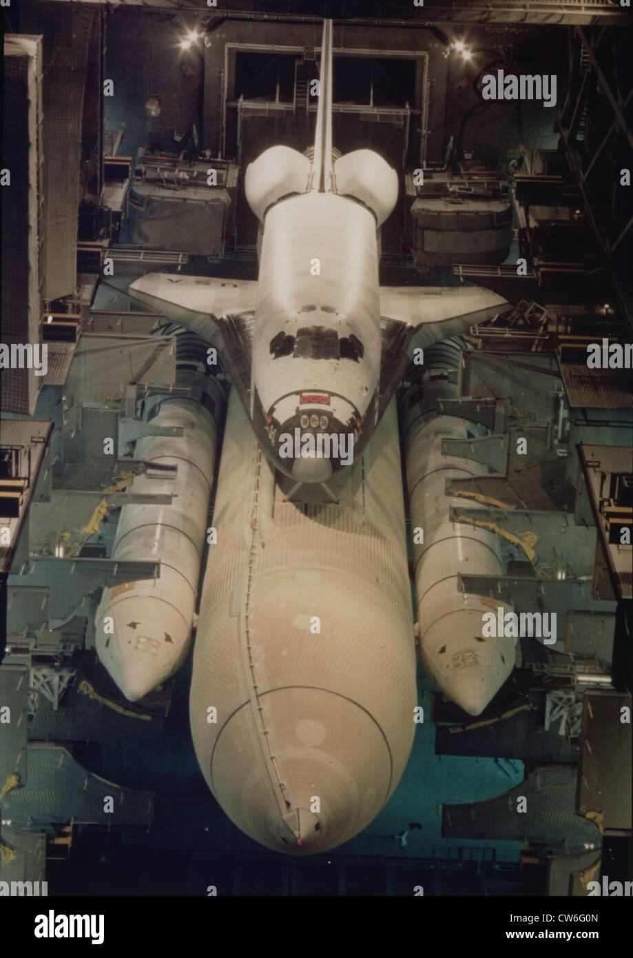 Assembly of space shuttle Columbia (December 16, 1980 Stock Photo - Alamy