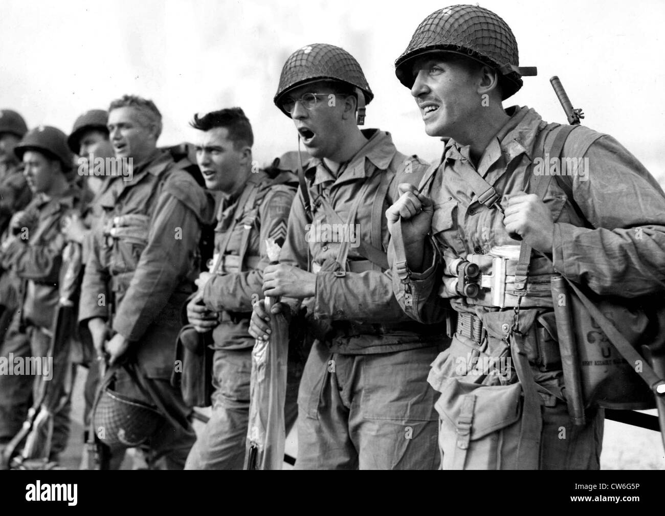 Gi's before the Normandy landings (June 1944 Stock Photo - Alamy