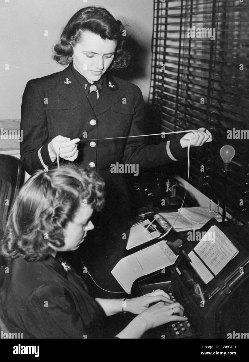 Women from the US Navy Stock Photo - Alamy