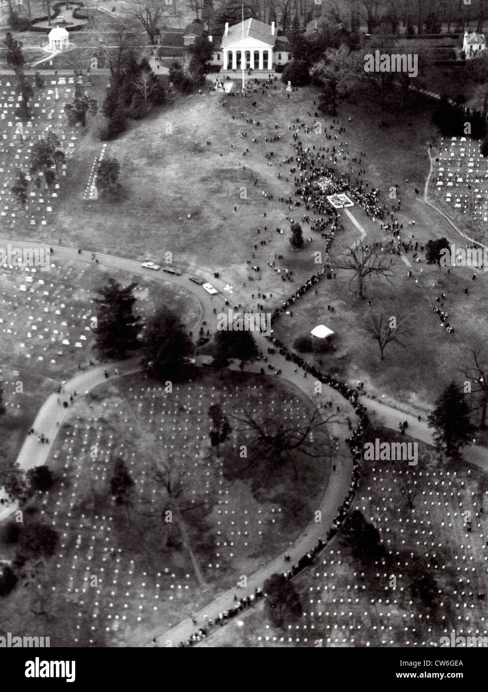 November 28, 1963: Visitors paying tribute to President John Fitzgerald ...