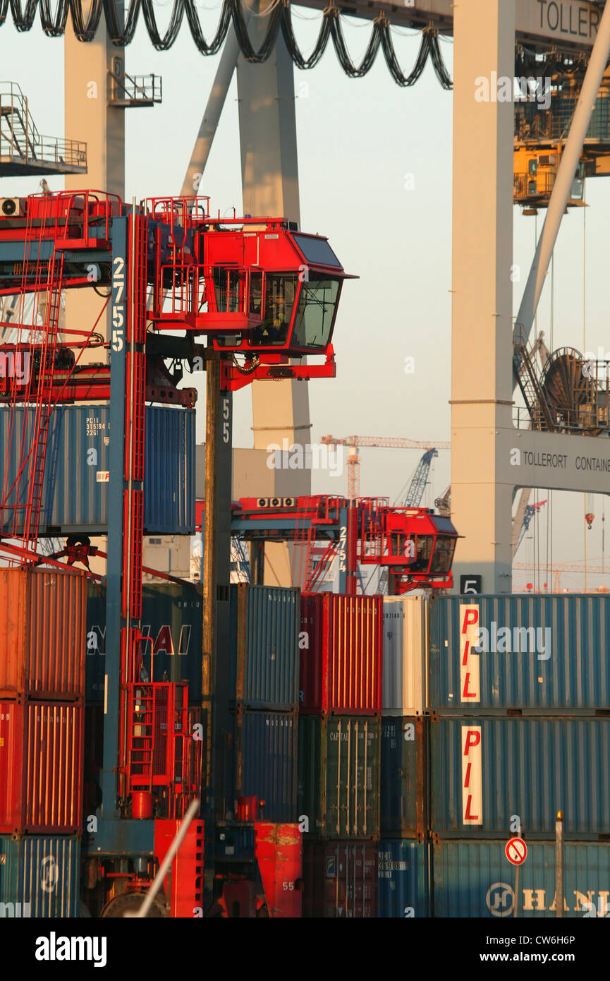 Hamburg, Tollerort Container Terminal Stock Photo - Alamy