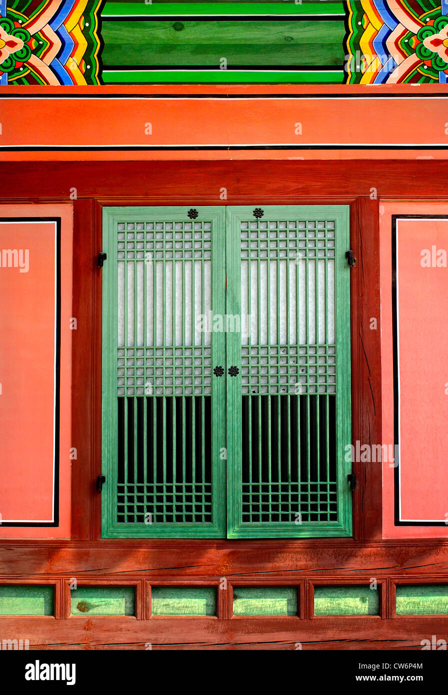 window of the Gyeongbokgung Palace, South Korea, Seoul Stock Photo - Alamy