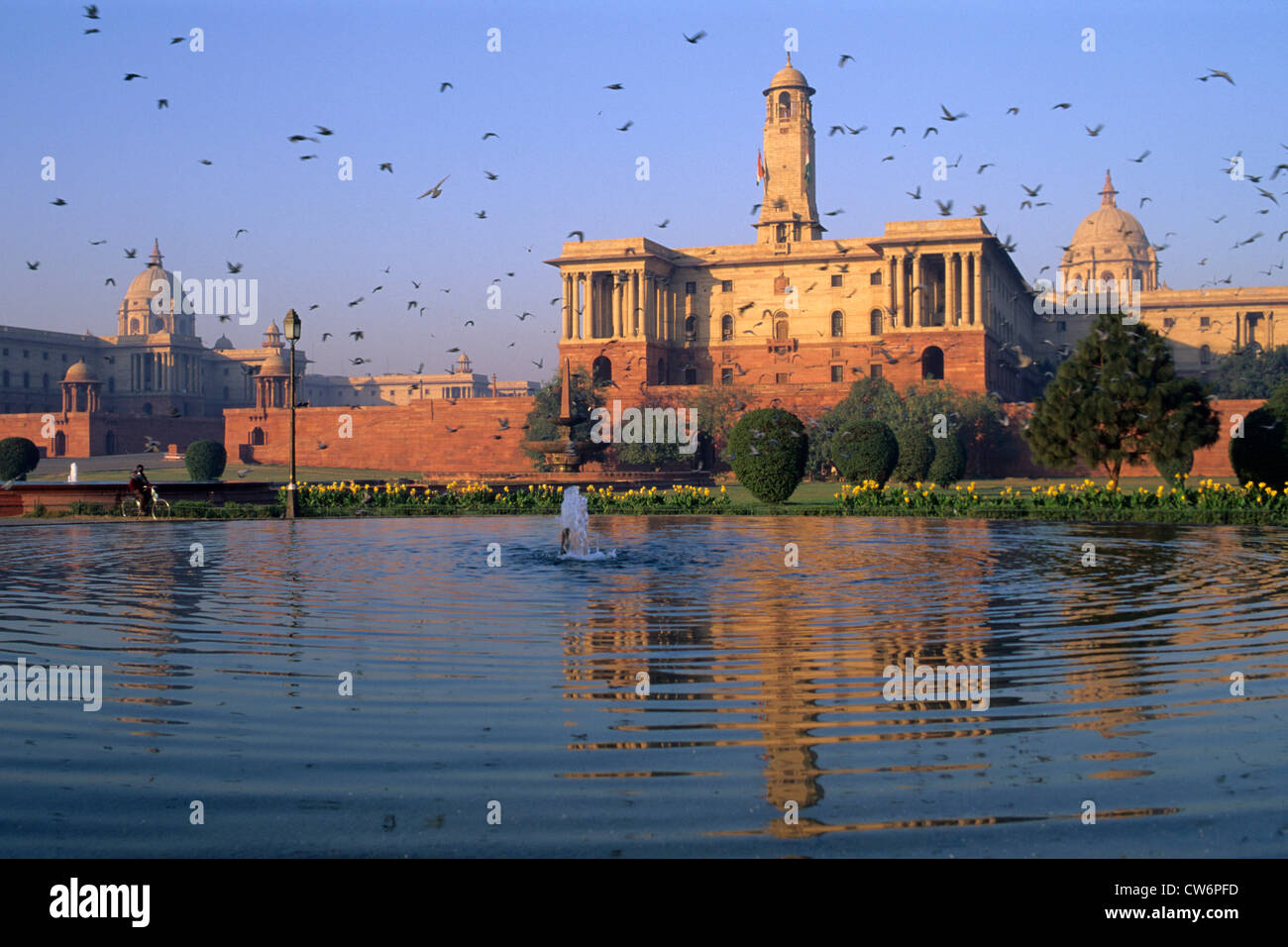 Government Buildings New Delhi Stock Photos & Government Buildings New ...