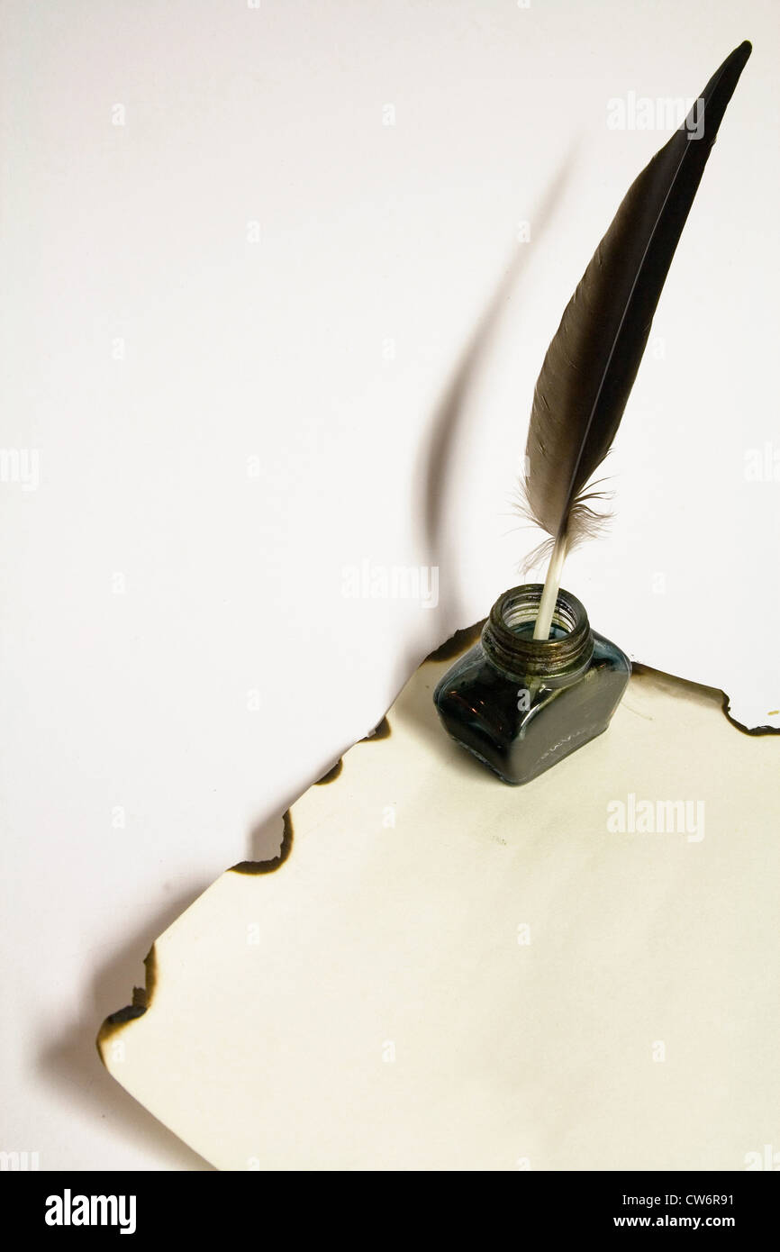 Inkpot And Quill High Resolution Stock Photography and Images - Alamy