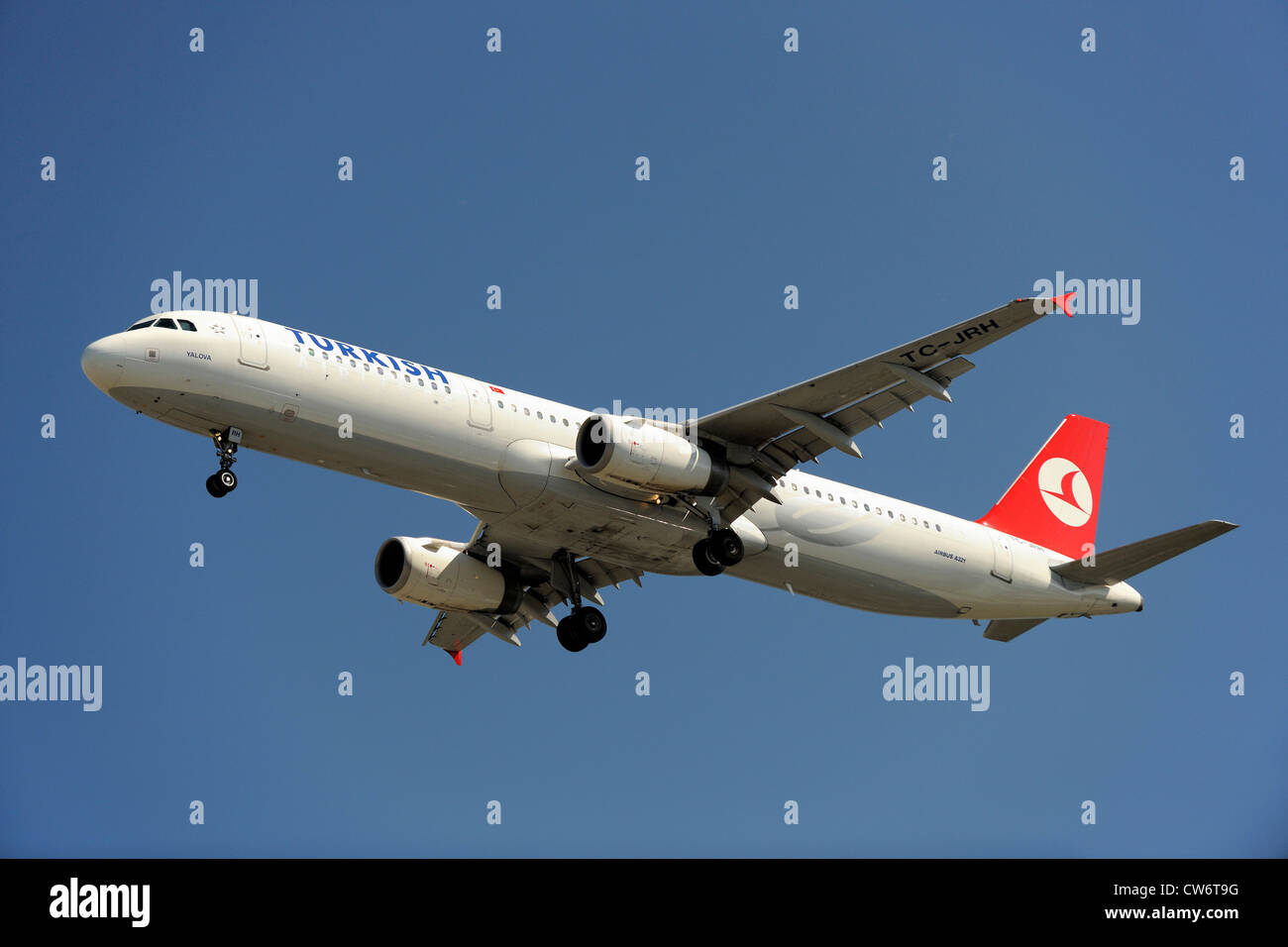 Airbus a321 hi-res stock photography and images - Alamy