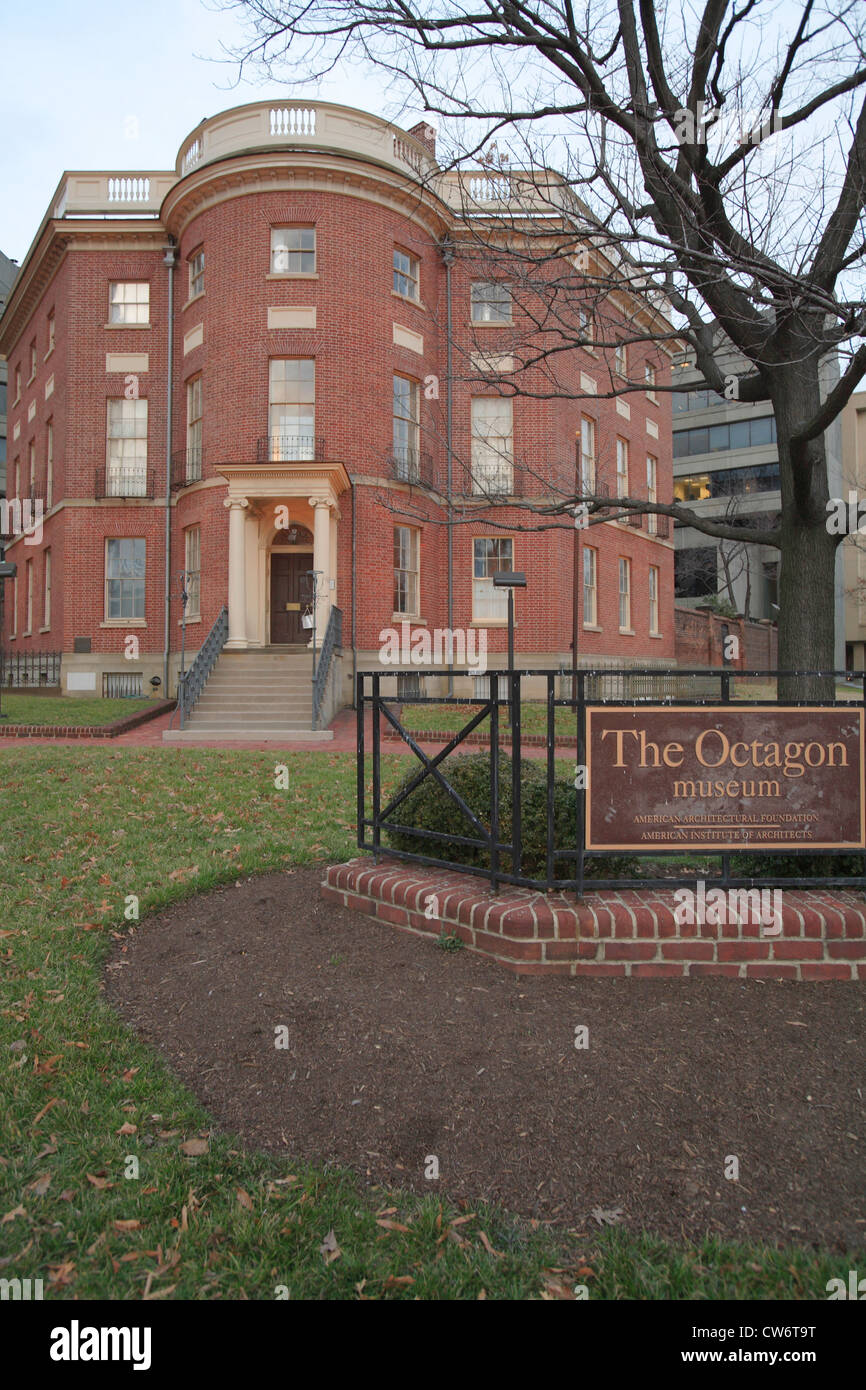 Octagon museum dc hi-res stock photography and images - Alamy