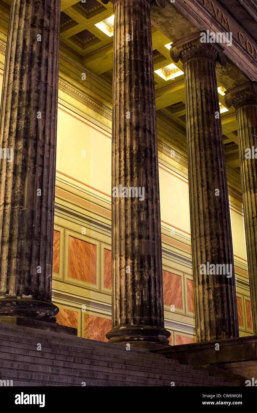 Arcades on columns hi-res stock photography and images - Alamy