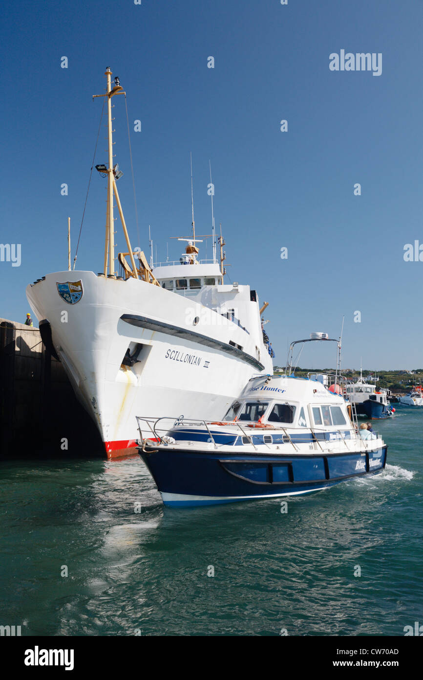 Small motor cruiser hi-res stock photography and images - Alamy