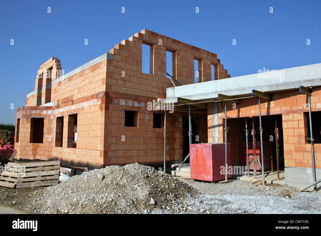 Construction of a house with brick Stock Photo - Alamy