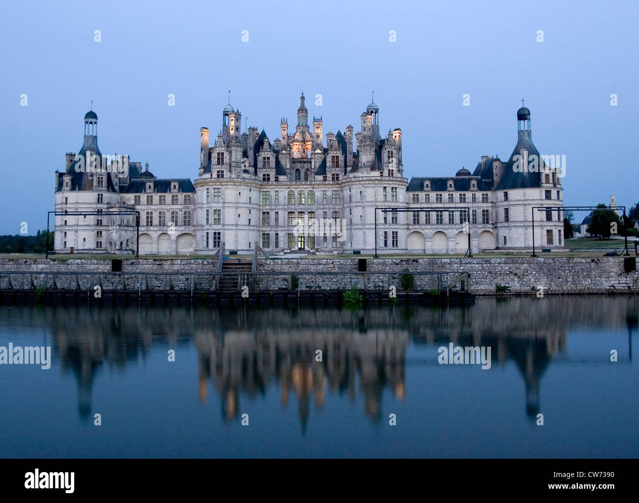 Images of chateau chambord hi-res stock photography and images - Alamy
