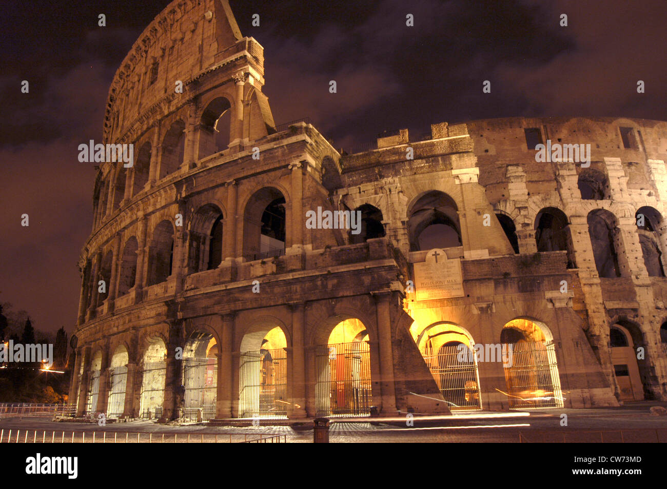 Colosseum at night, Italy, Rome Stock Photo - Alamy