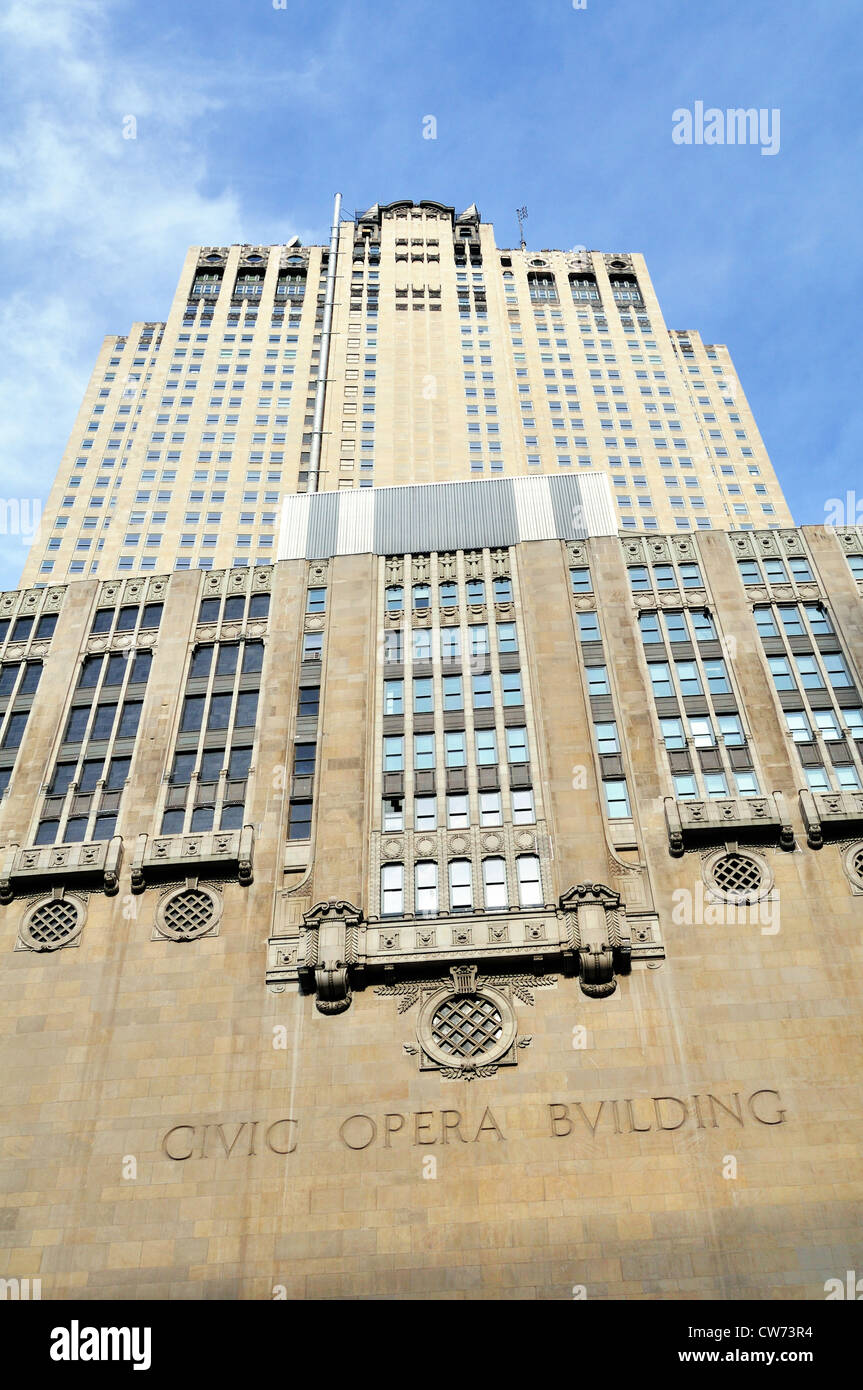 USA Illinois Chicago Civic Opera House along Chicago River, Art Deco ...