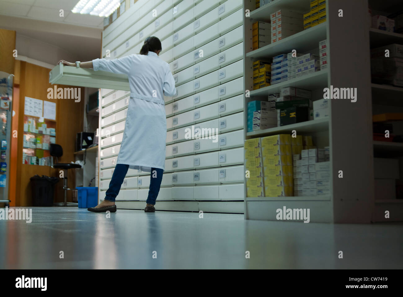 Spanish pharmacist hi-res stock photography and images - Alamy