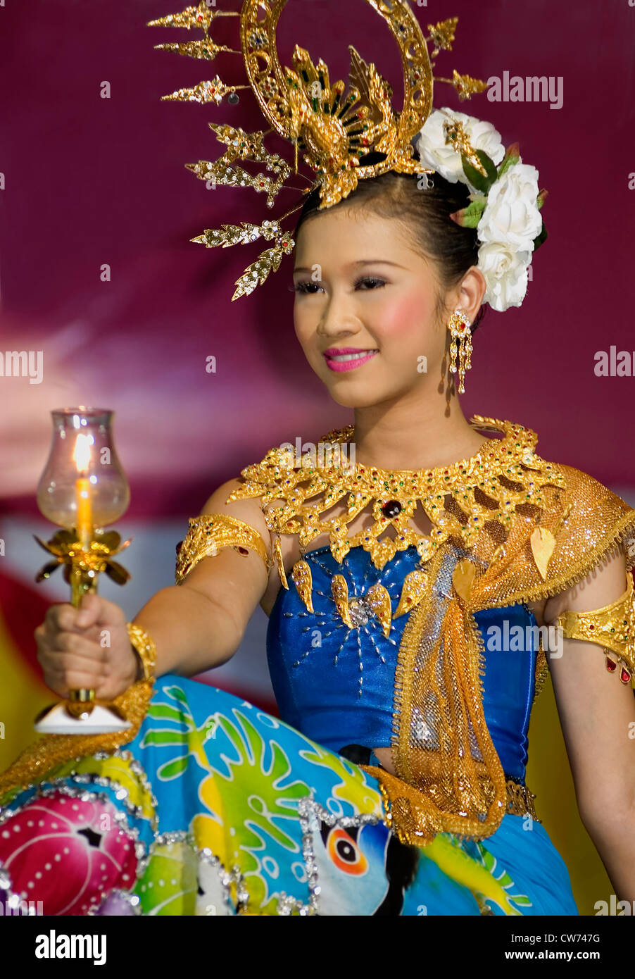 beautiful Thai Lady Dancer in a colourful traditional costume ...