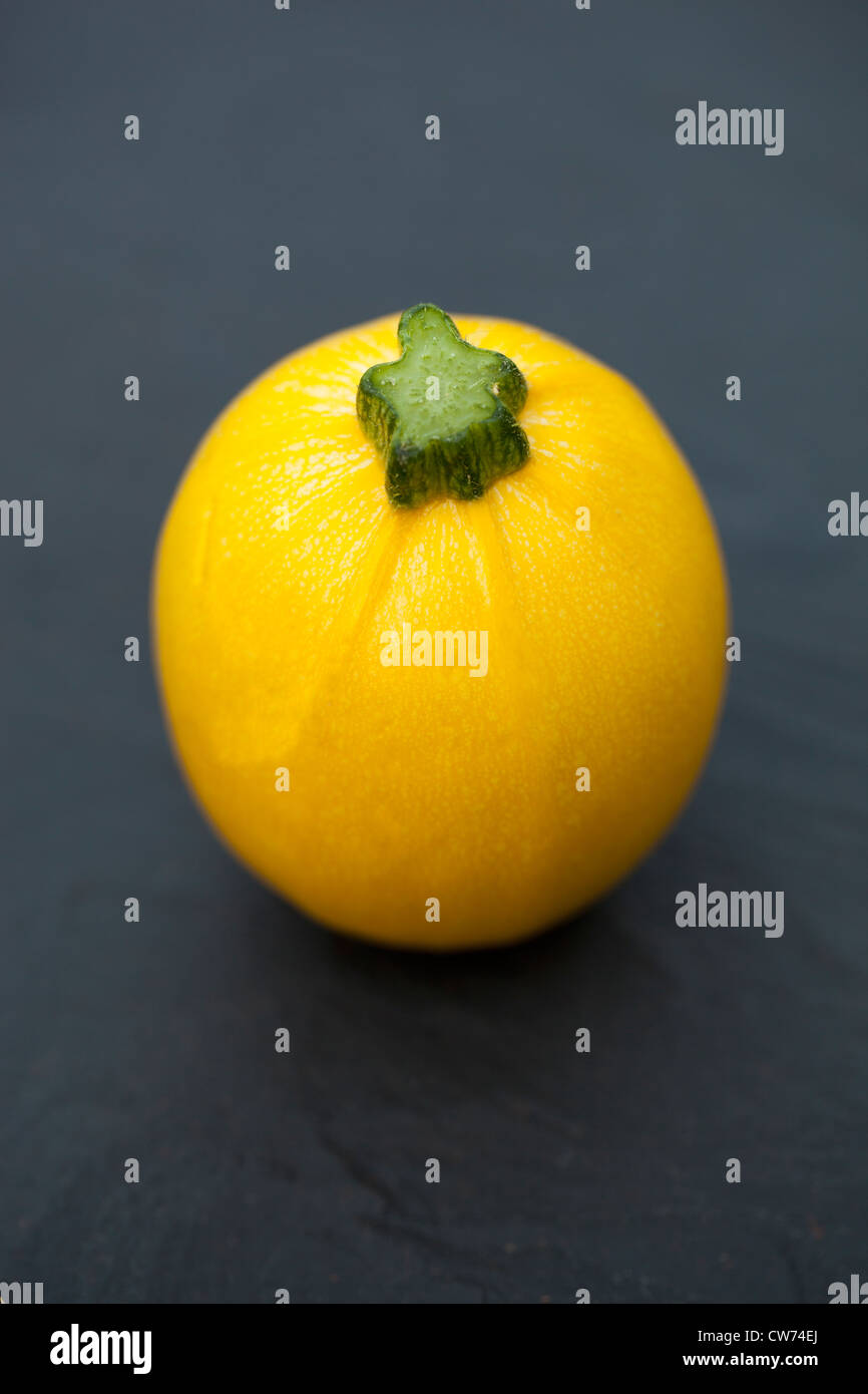 Yellow Round Courgette Stock Photo - Alamy