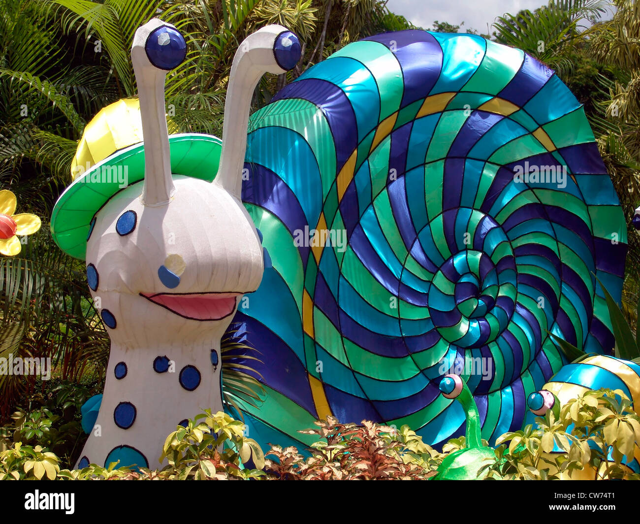 Snail sculptures hi-res stock photography and images - Alamy