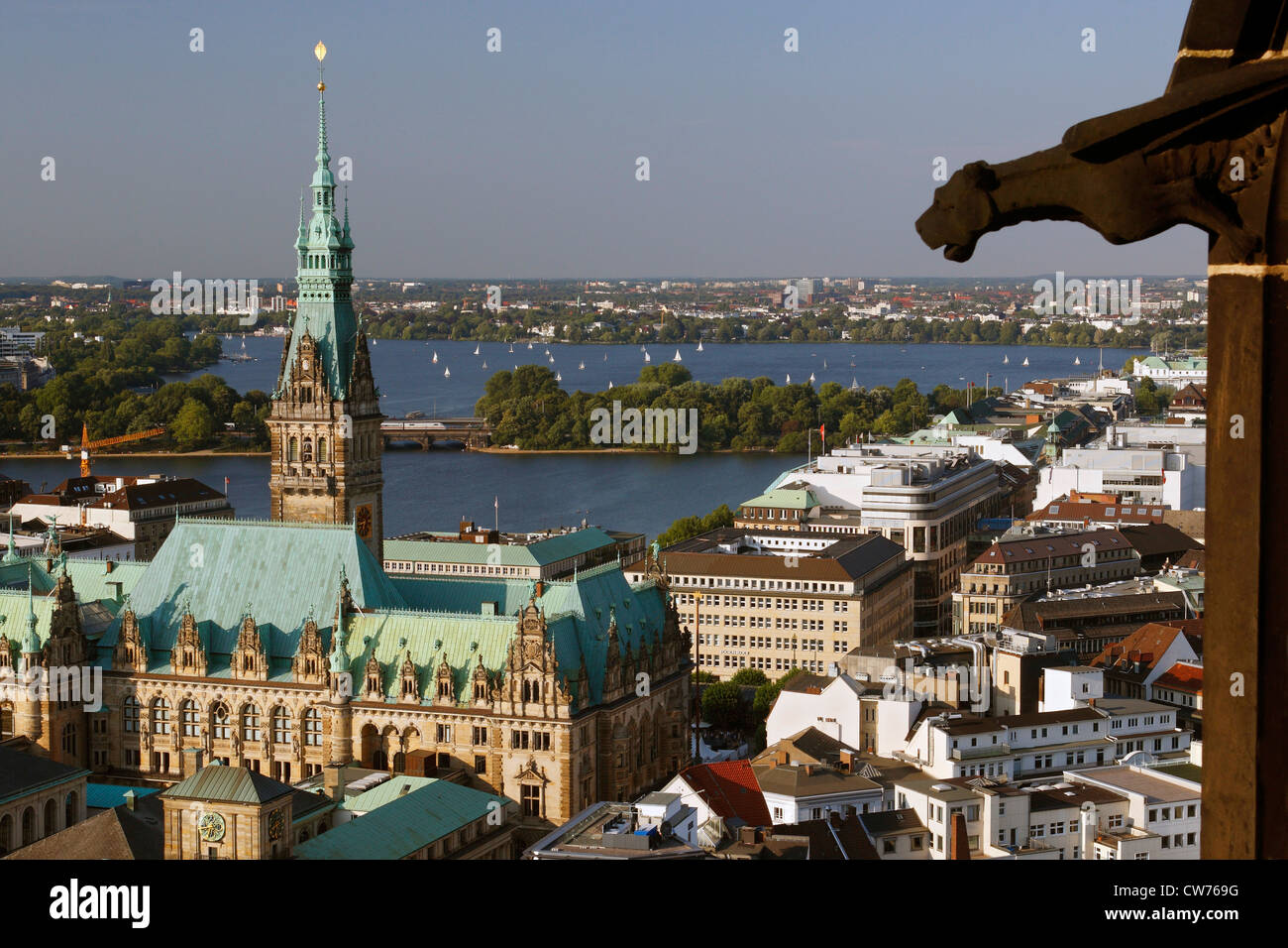 Hamburg touristen hi-res stock photography and images - Alamy