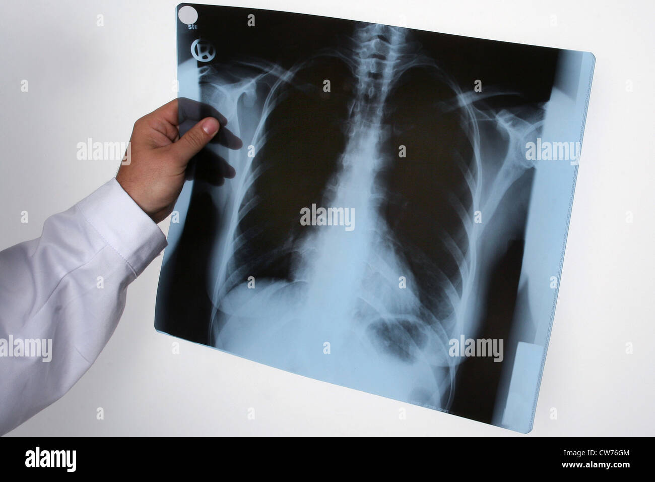 people, human beings, humans (Homo sapiens sapiens), physician with X ...