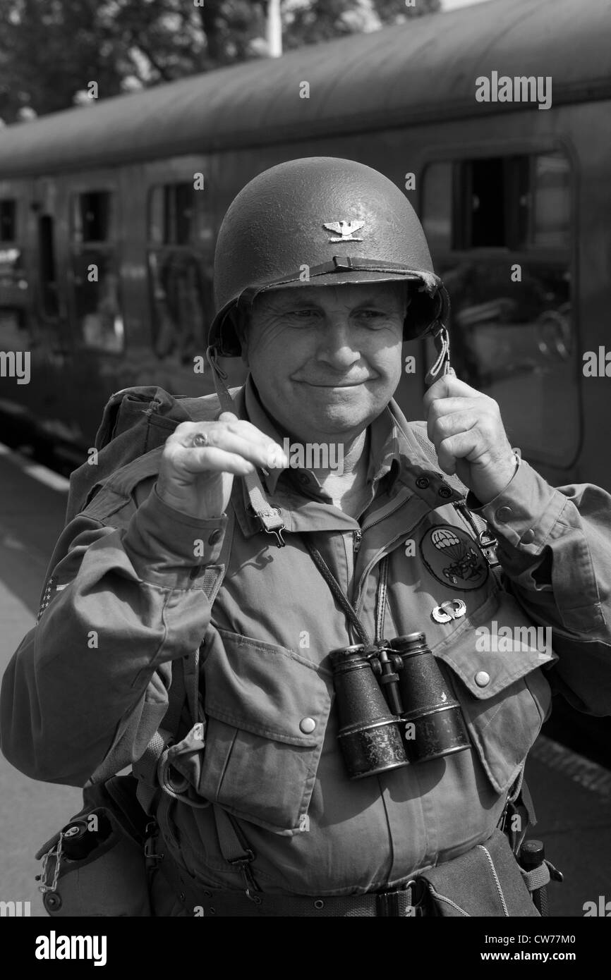 American gi 1940s hi-res stock photography and images - Alamy