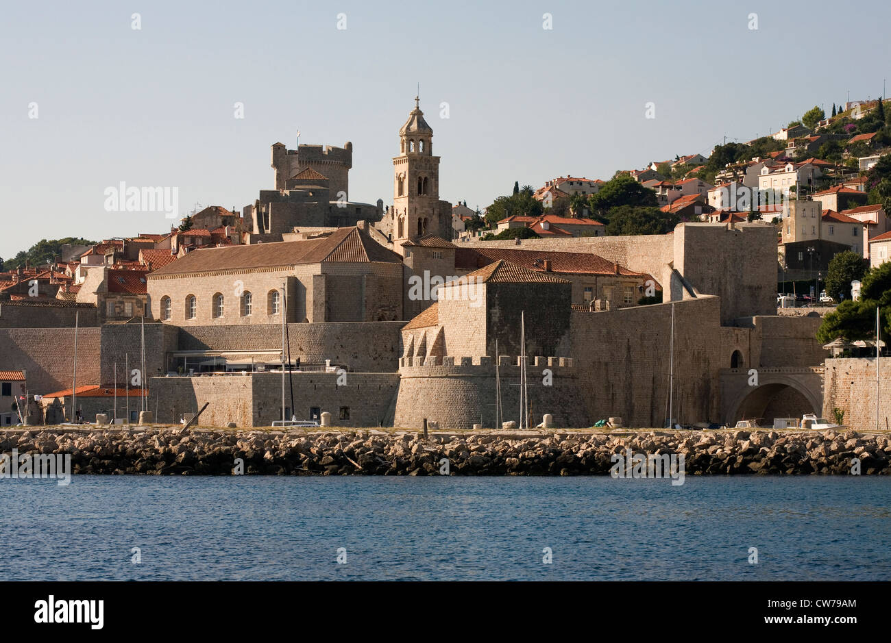 Dubrovnik harbour and the dominican monastery hi-res stock photography ...