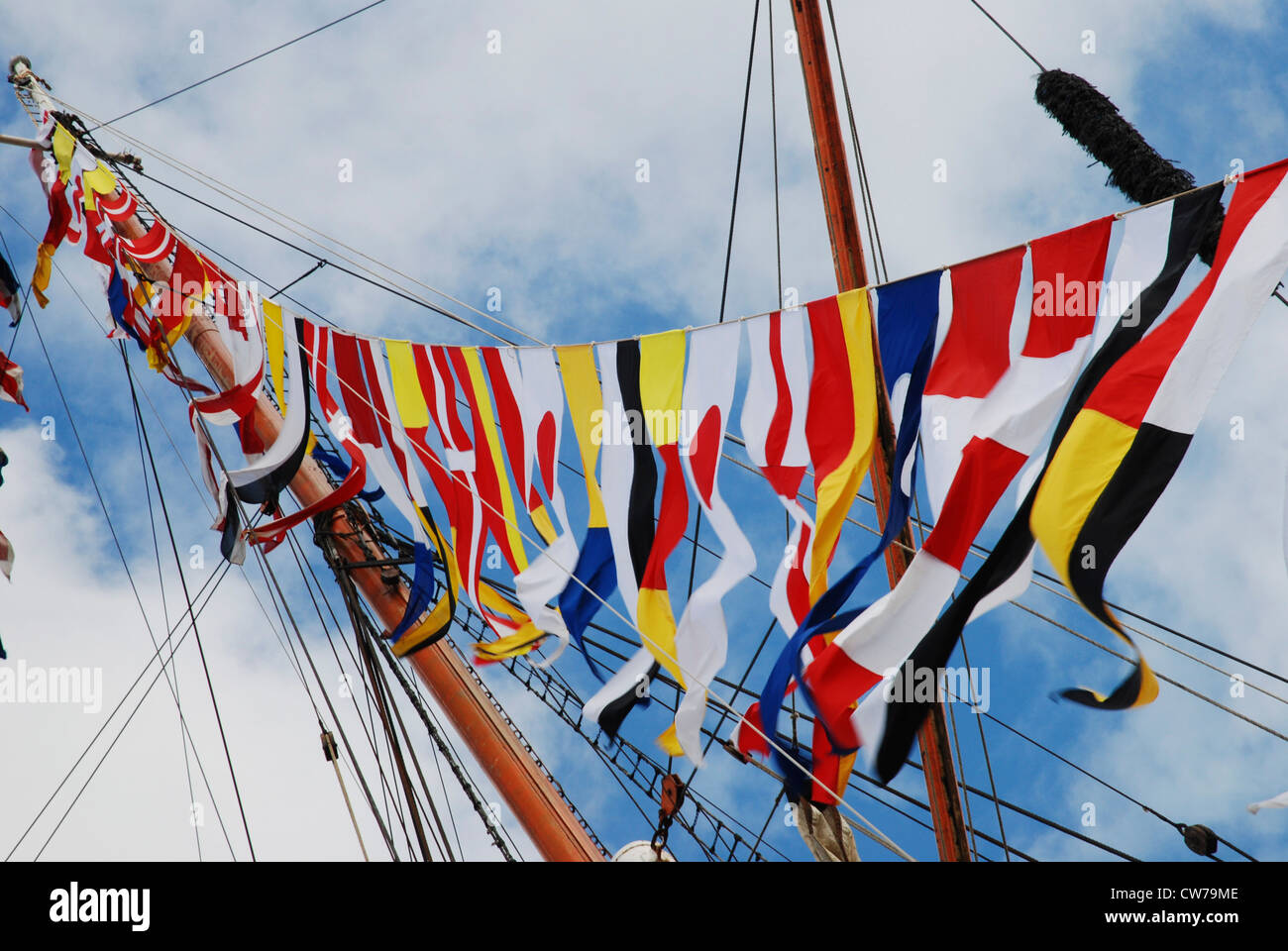 Tall ship rigs hi-res stock photography and images - Alamy