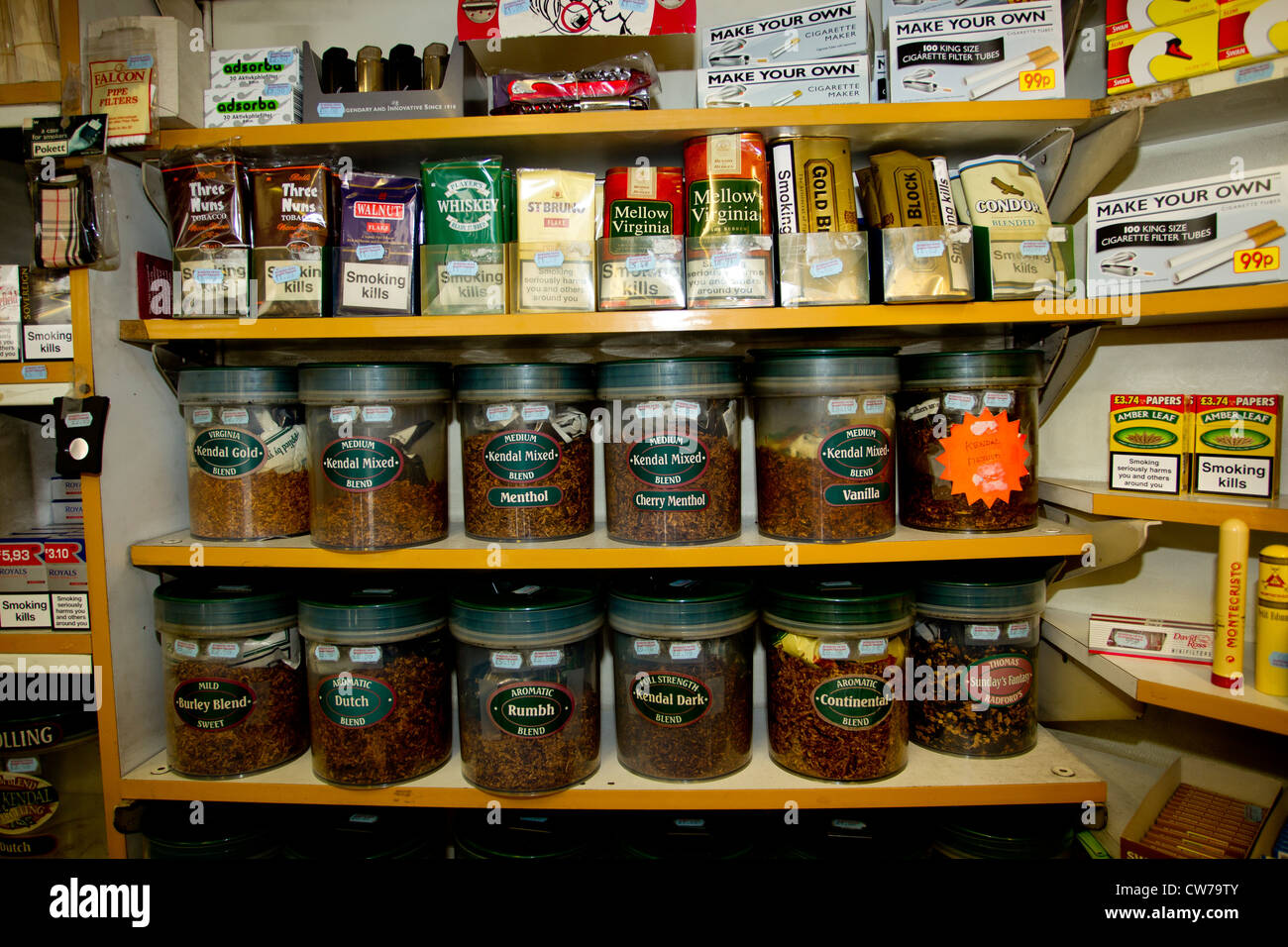 Specialist tobacconist shop hi-res stock photography and images - Alamy