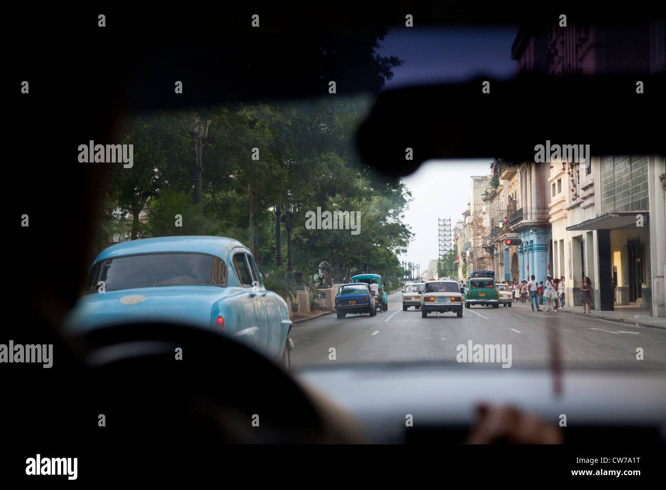 Havana road hi-res stock photography and images - Alamy