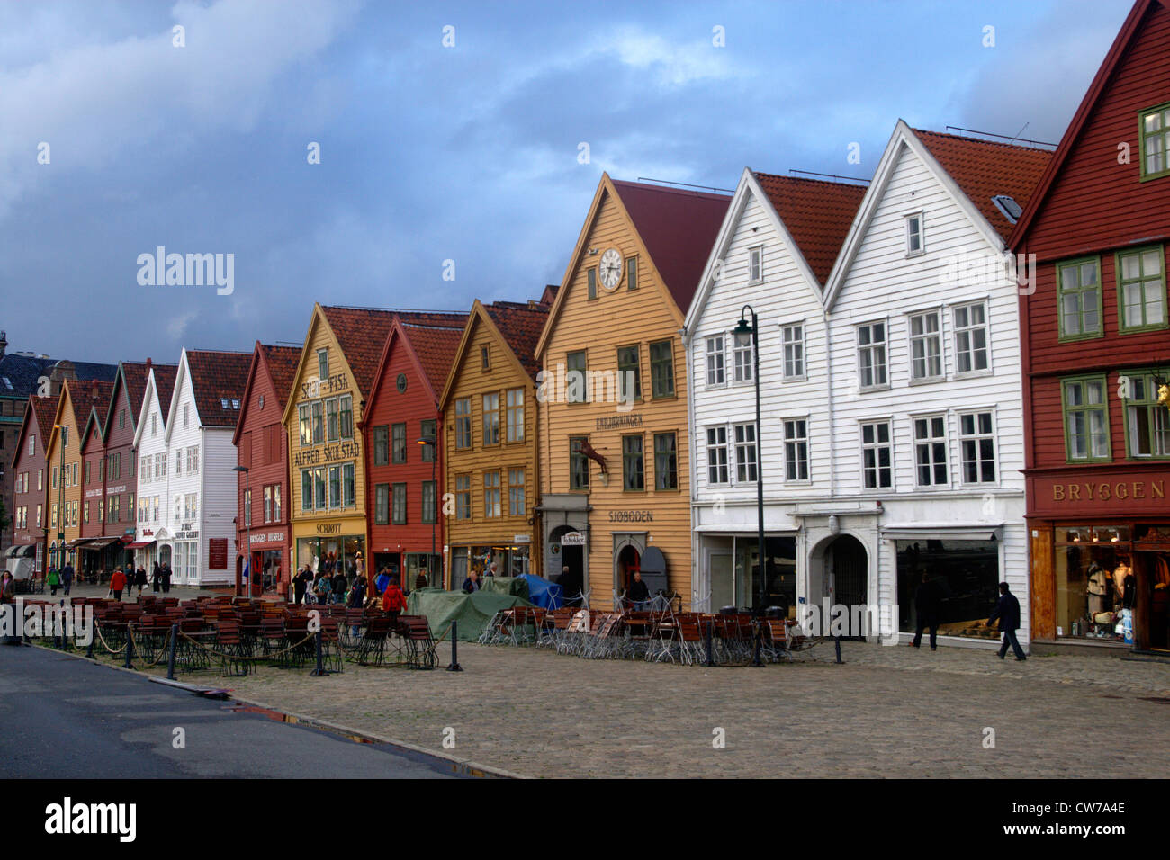 Bryggen in bergen hi-res stock photography and images - Alamy