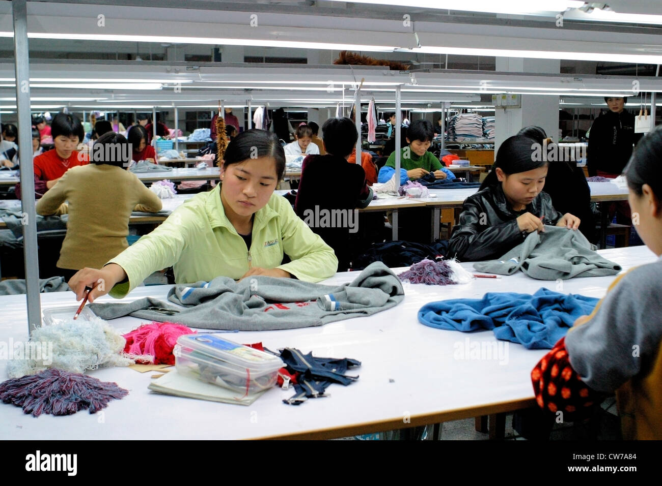 Textile production in china hi-res stock photography and images - Alamy