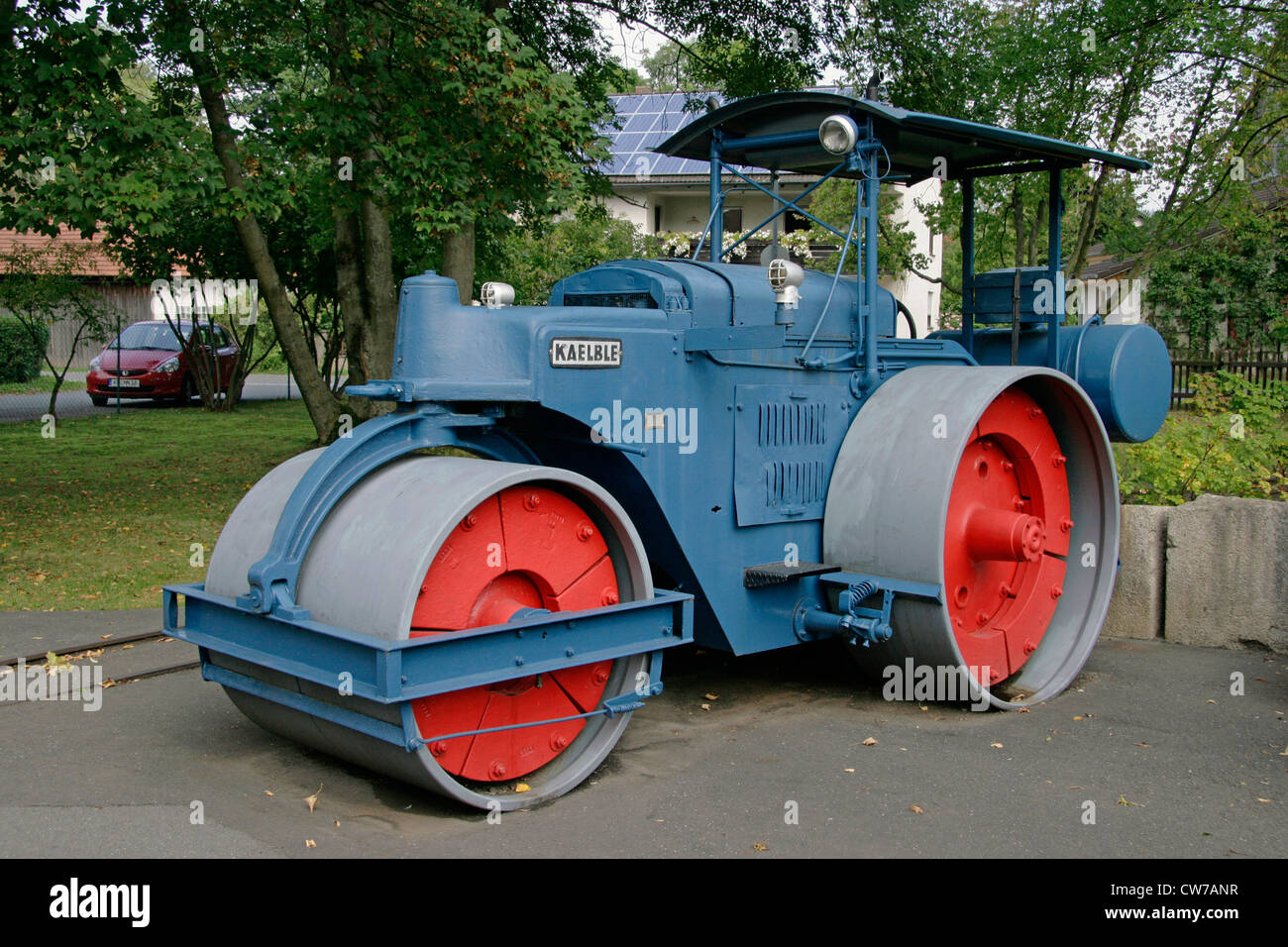 Steamroller hi-res stock photography and images - Alamy