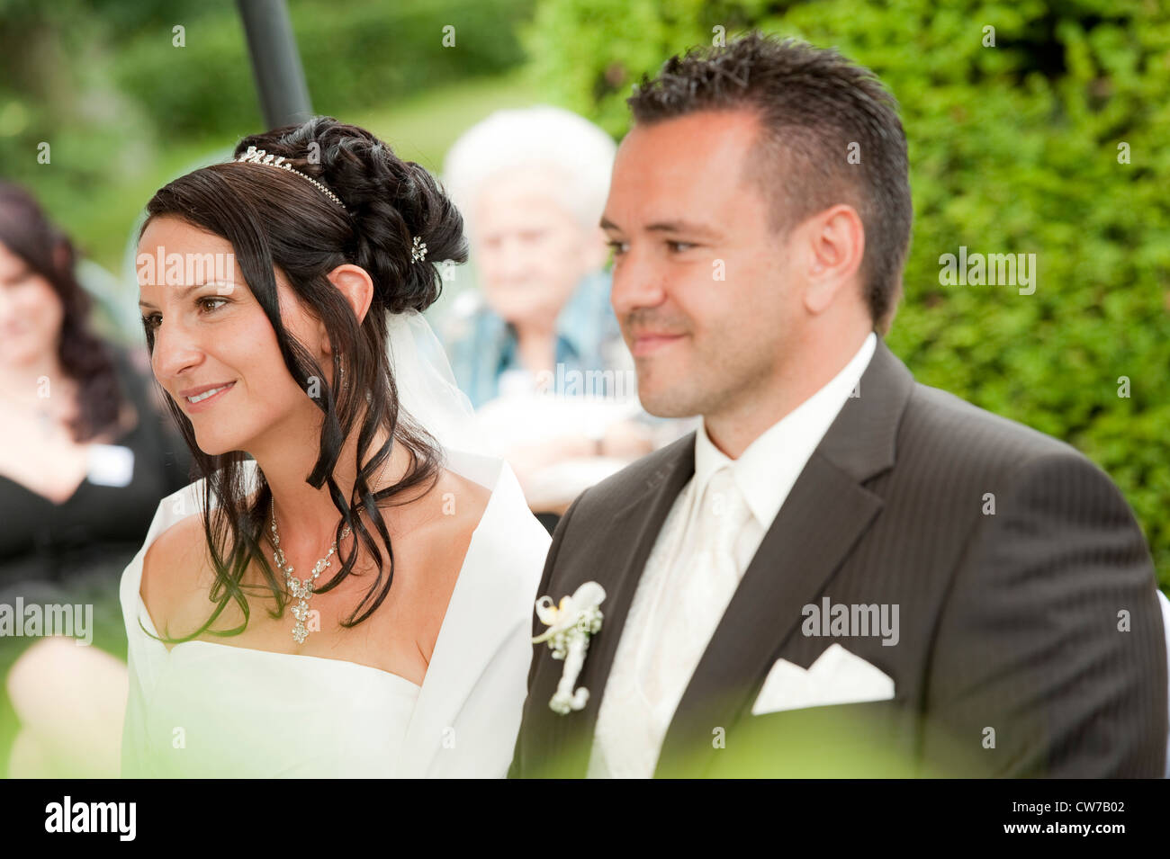 Humans marriage hi-res stock photography and images - Alamy