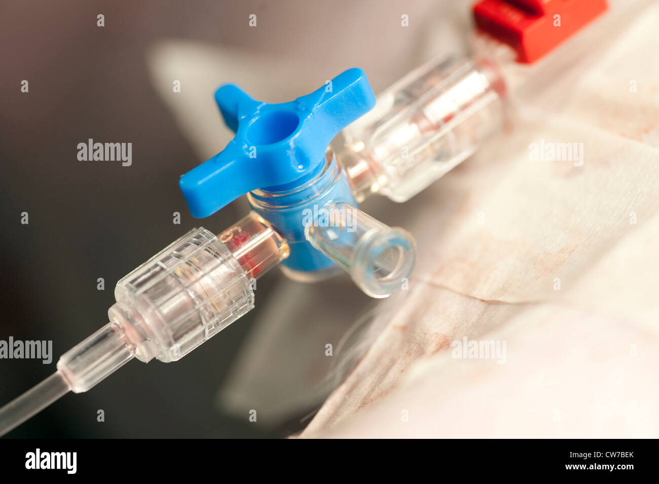 Three way stopcock hi-res stock photography and images - Alamy