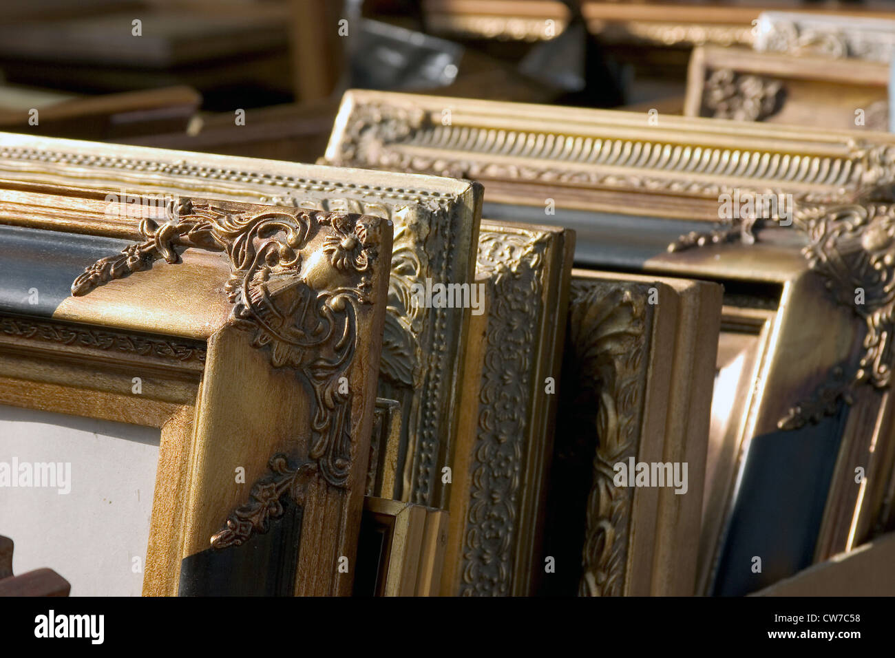 Gilded frame decorated hi-res stock photography and images - Alamy