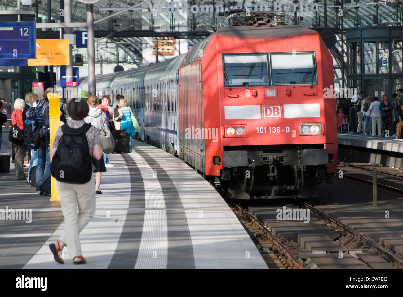 Arrival at east berlin hi-res stock photography and images - Alamy