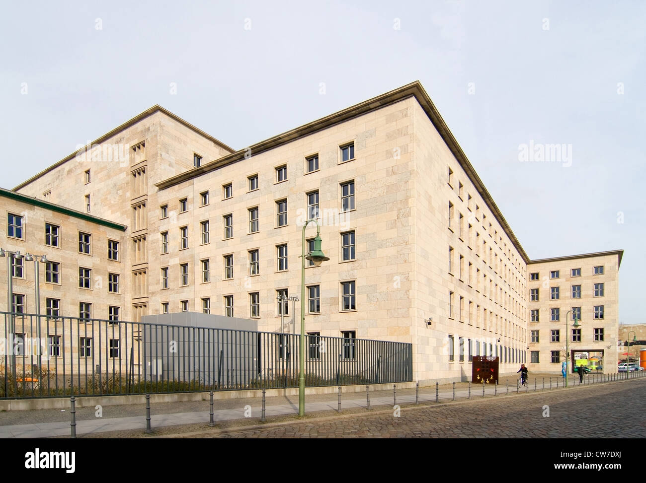 Finance department hi-res stock photography and images - Alamy